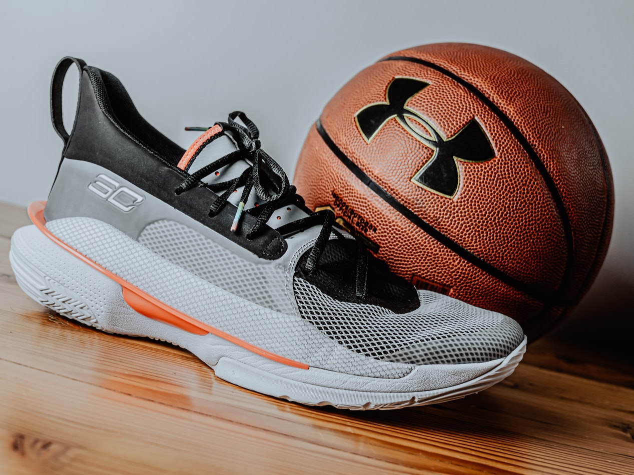 Under Armour Markası - Bir İhtiyaçtan Doğan Marka